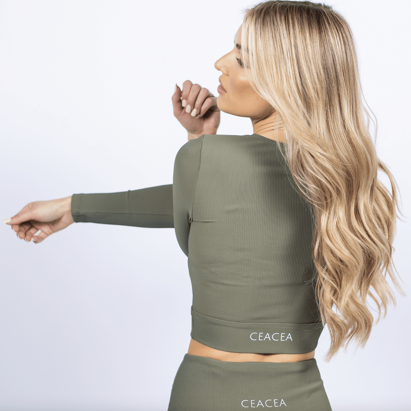 Gym & Activewear Crop Tops » 60+ Brands | Be Activewear