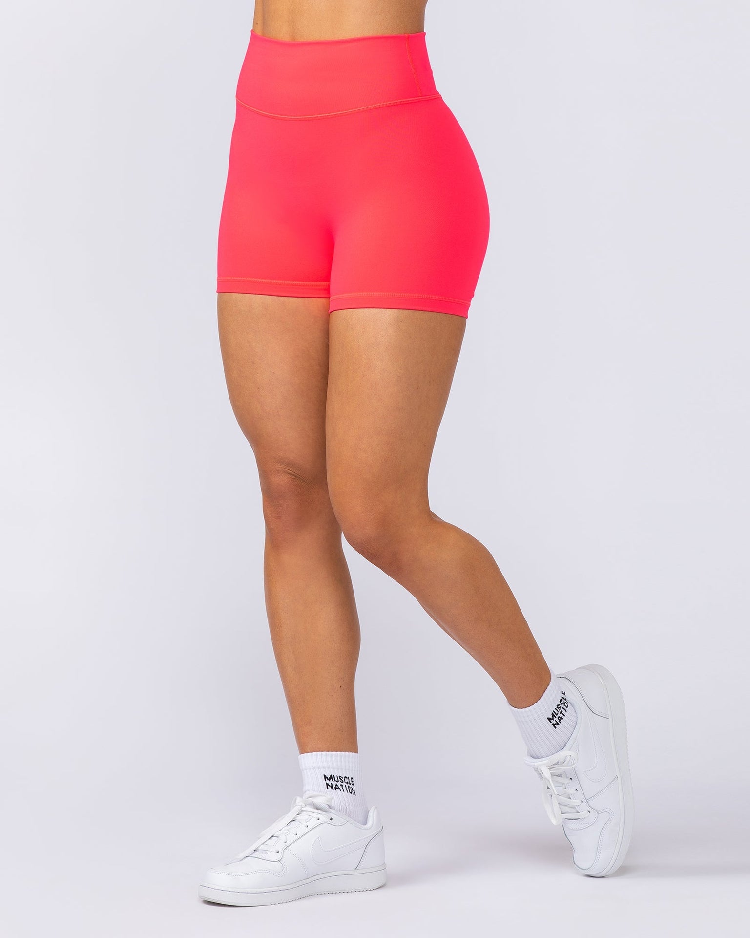 Activewear & Gym Wear » Shop 60+ Top Brands | Be Activewear