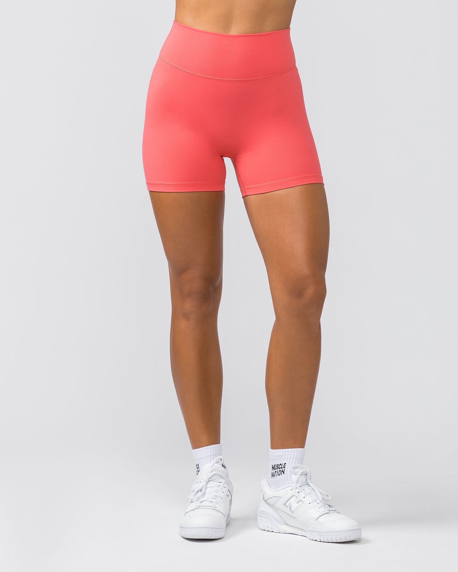 Activewear & Gym Wear » Shop 60+ Top Brands | Be Activewear