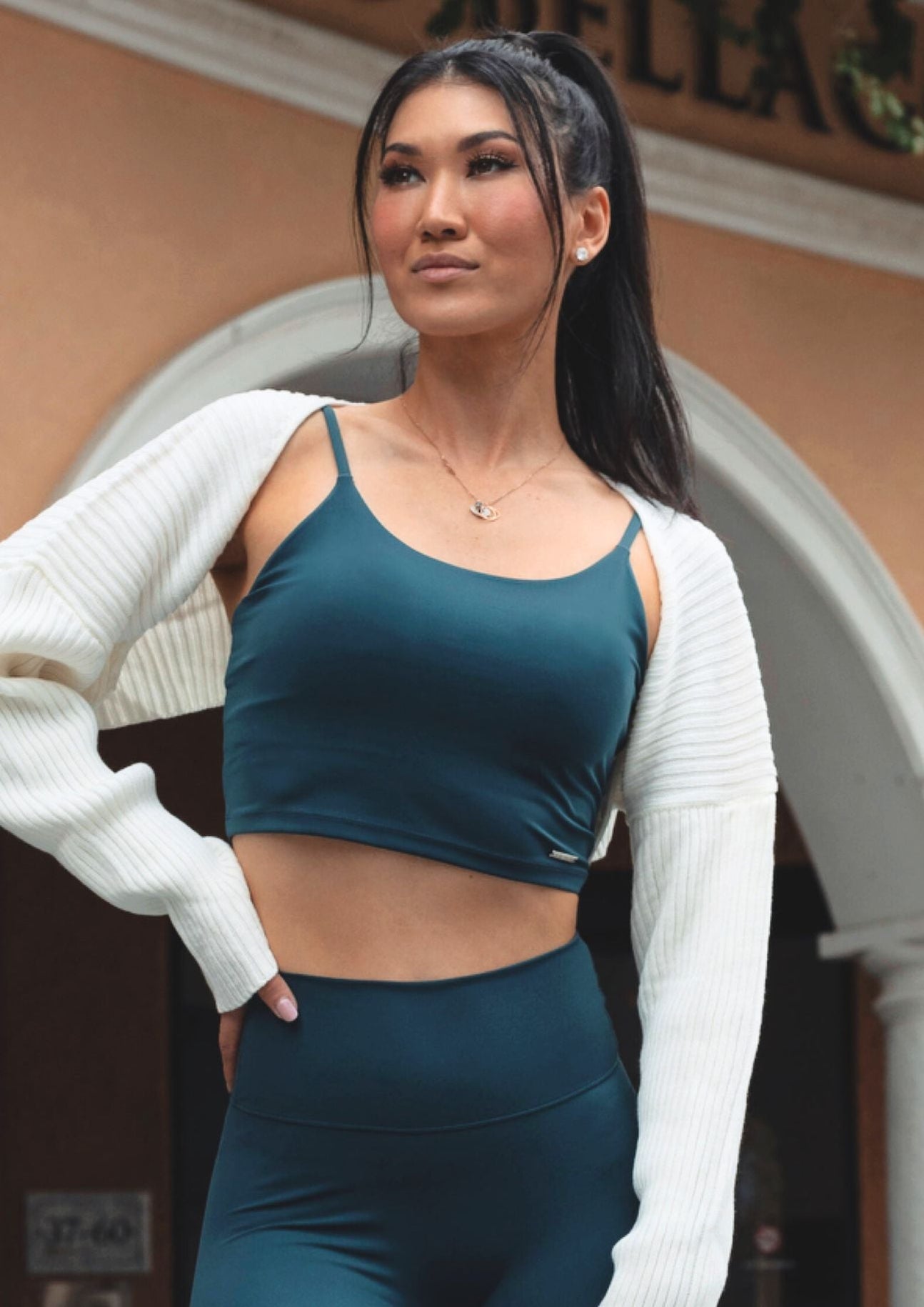 Gym & Activewear Crop Tops » 60+ Brands | Be Activewear